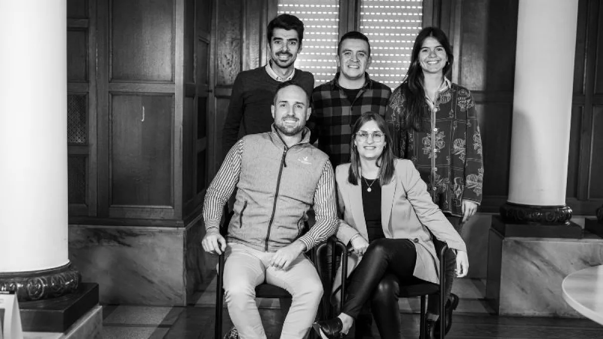 El equipo de Plus