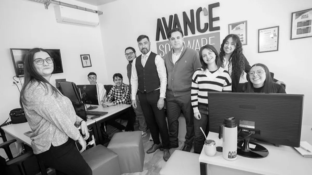 El equipo de Avance Software