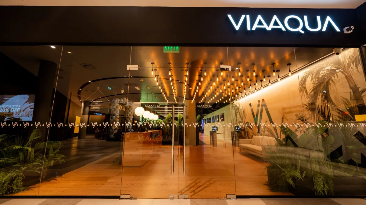 VIAAQUA recibe el premio al Mejor Proyecto Arquitectónico de Tienda en ...